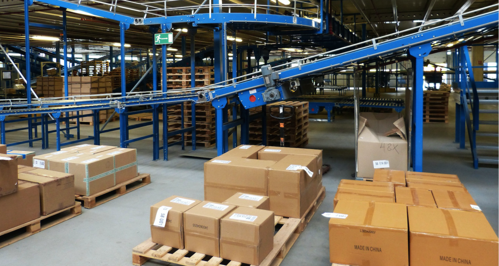 Tracking Multiple Carriers with ShipHawk